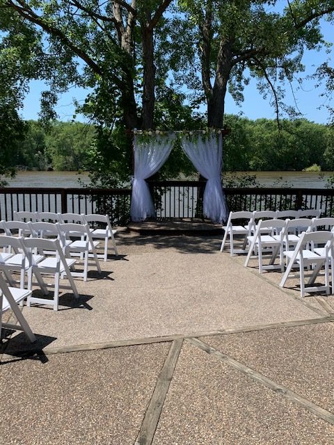 Arch 1 - Pettibone Resort